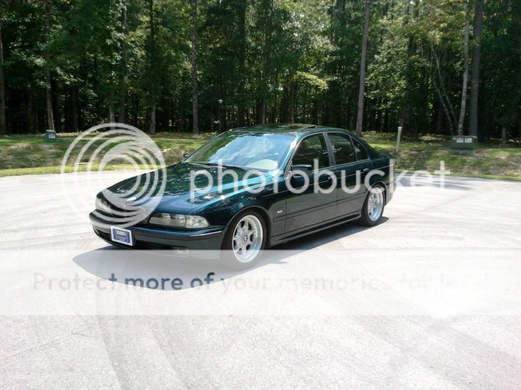 Attention all GREEN E39's. Let show these guys what's up